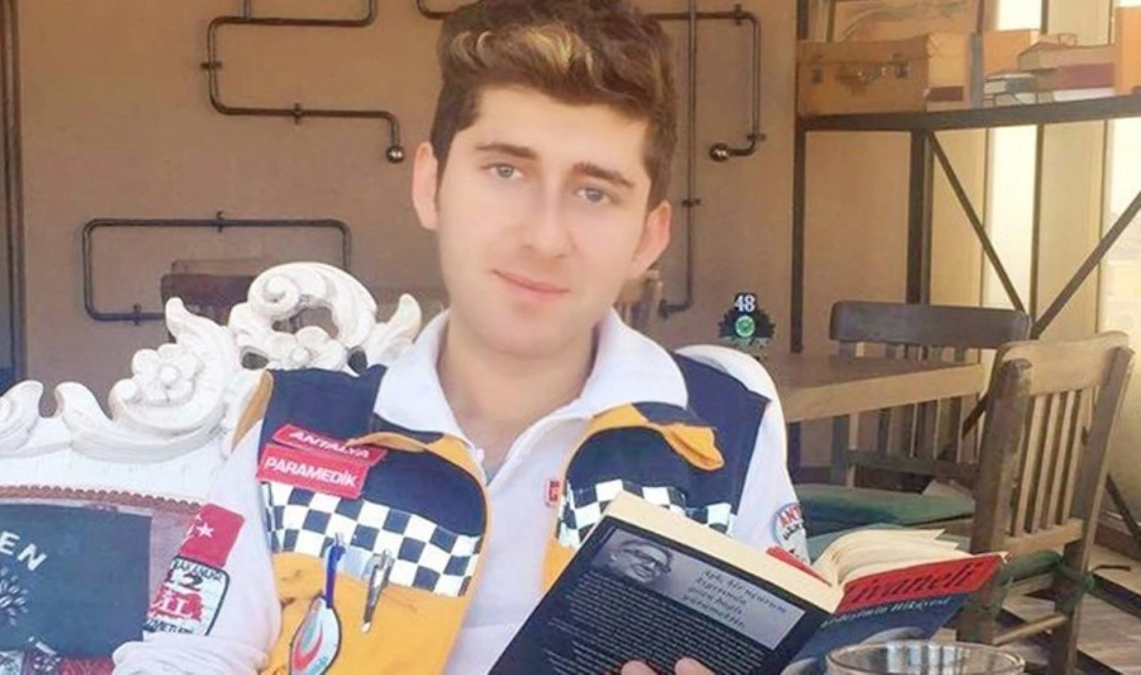 Antalya'da vahşet: 4 gaspçının darbettiği sağlık çalışanı Hamit Aras ...